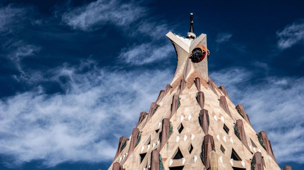 Barcelona Photography Tour | Barcelona Photo Tour Review | Peter Fenech ...